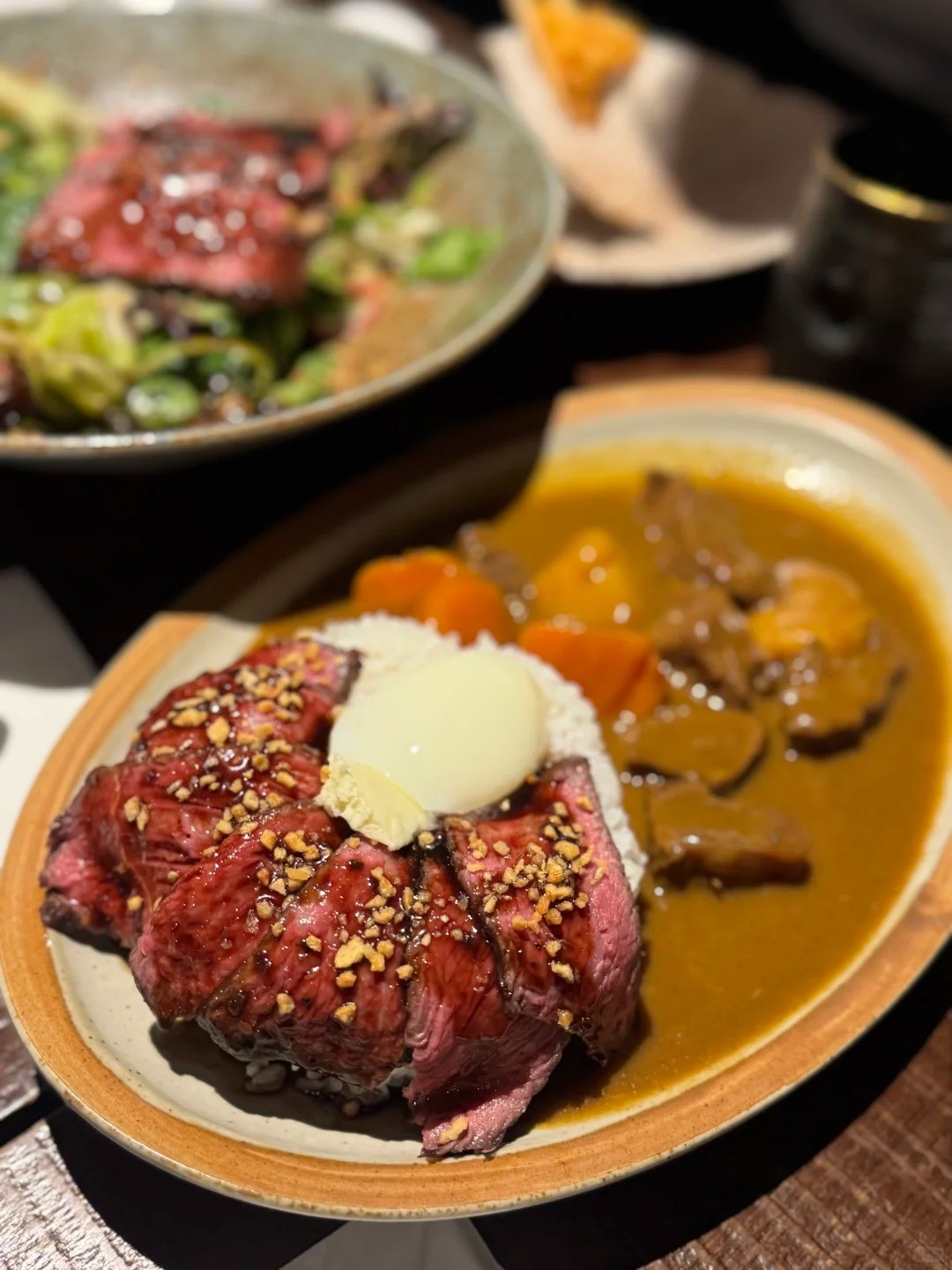 Los Angeles | Chubby Curry 🍛 by Barbara Sterling | WanderBoat AI Trip ...